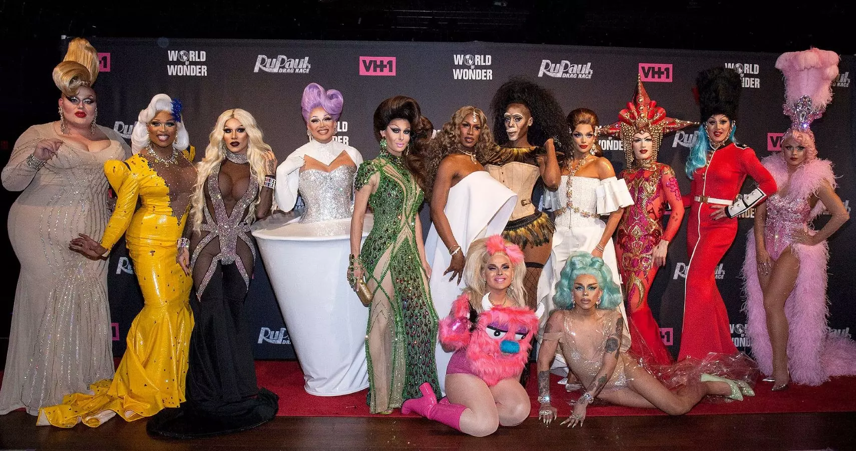 'RuPaul's Drag Race' ના ભૂતપૂર્વ સ્ટાર્સ દર્શાવતી એક લશ ઝુંબેશ હવે છે 11358_3