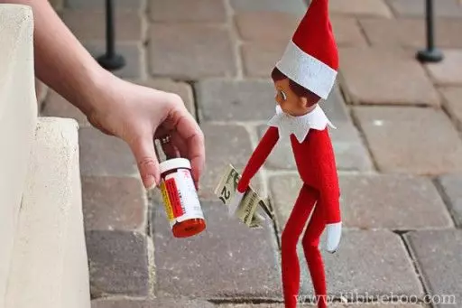 7 Bedste Og 7 Værste Elf On The Shelf Moments 17530_11