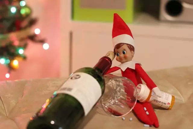 7 Bedste Og 7 Værste Elf On The Shelf Moments 17530_14