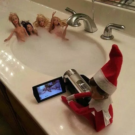 7 Bedste Og 7 Værste Elf On The Shelf Moments 17530_9