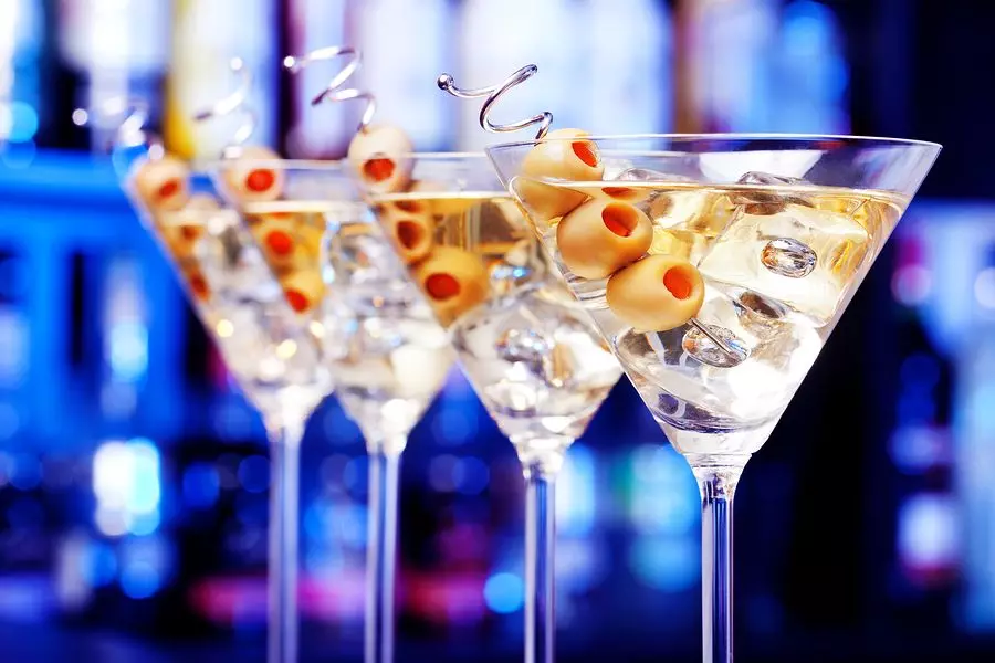 15 cocktail popolari che sono ingannevolmente ricchi di calorie 17919_2