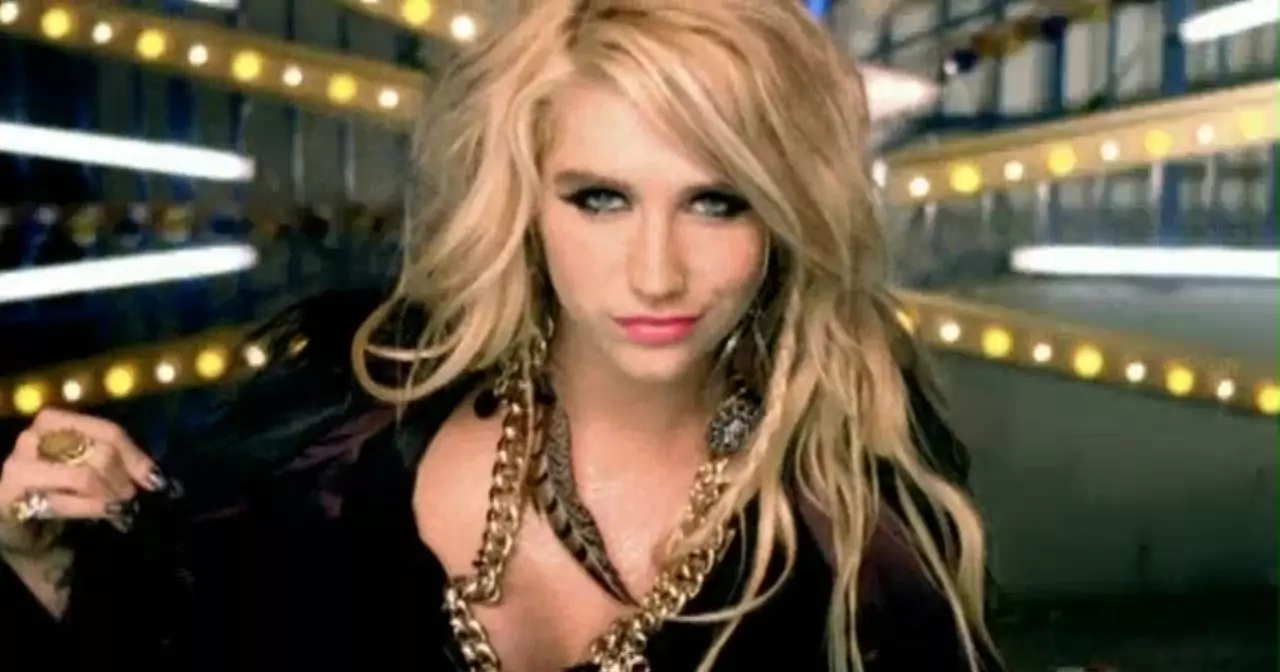 Kesha 10 enimvaadatud muusikavideot YouTube'is (ja nende vaatamiste arv) 2553_4