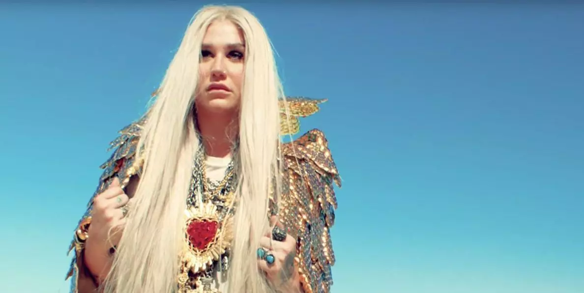 Kesha 10 enimvaadatud muusikavideot YouTube'is (ja nende vaatamiste arv) 2553_8