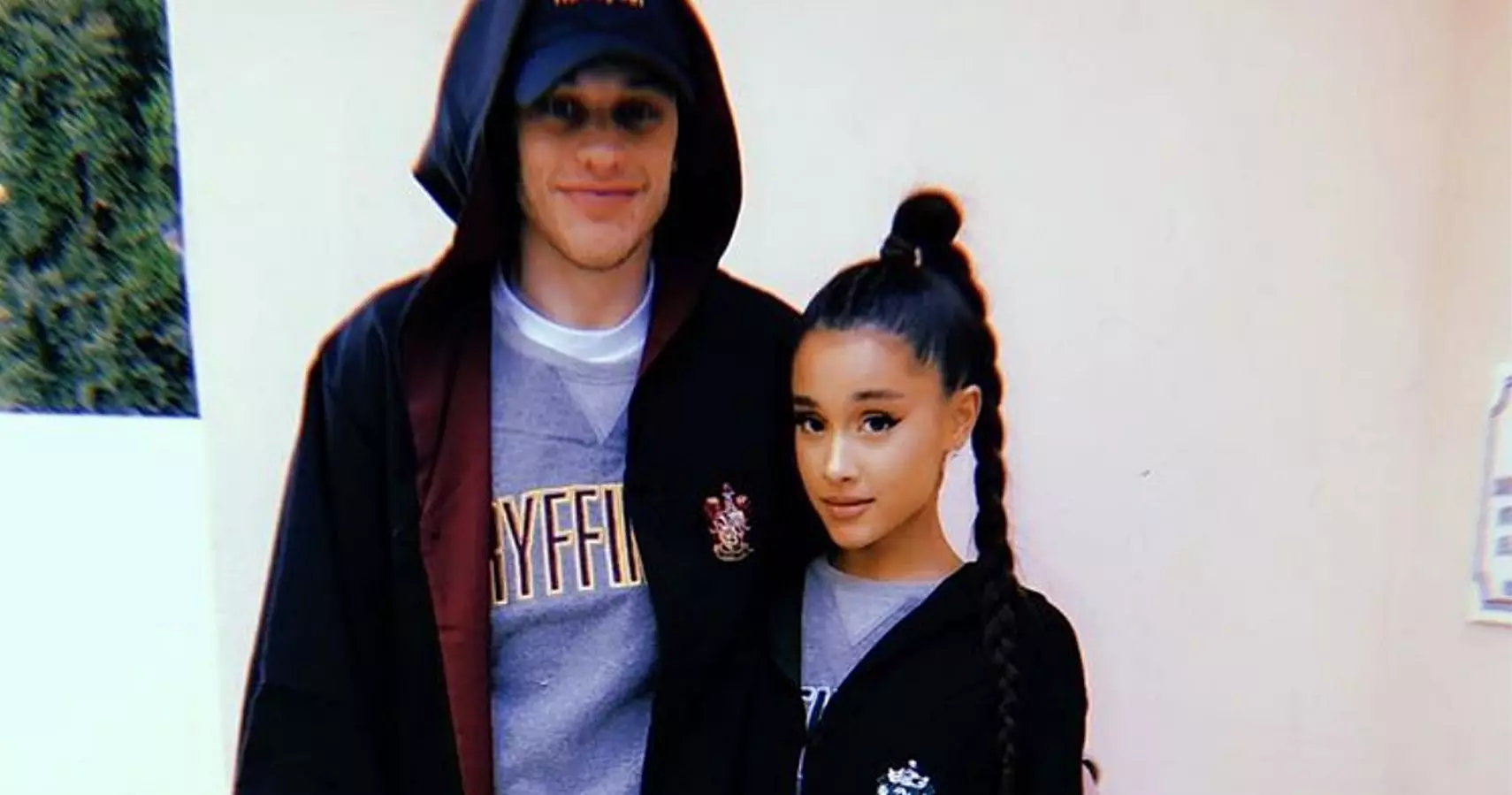 Pete Davidson har blivit färgad med två Ariana Grande-tatueringar 2653_0