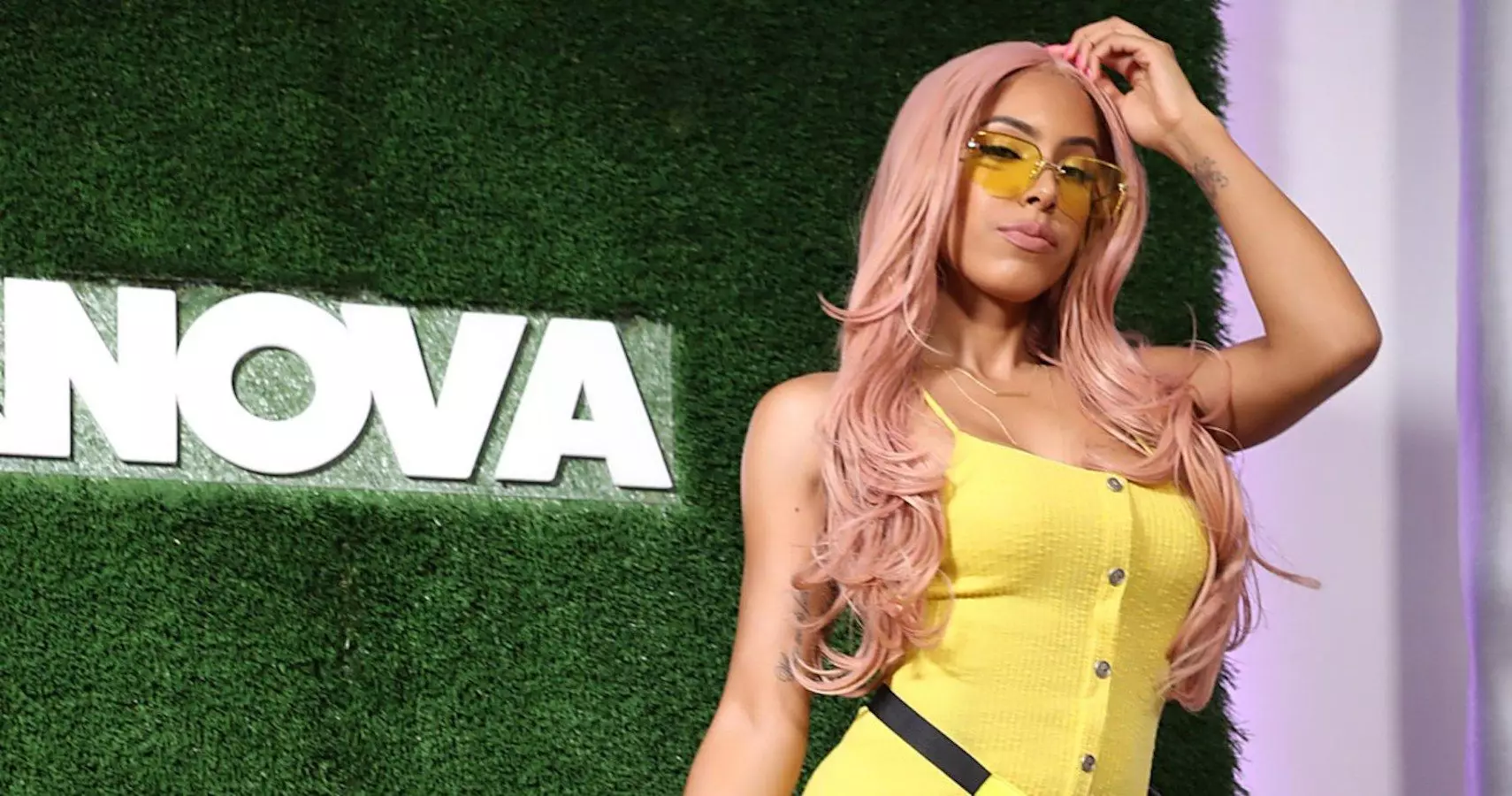 Fashion Nova lanceert 'Nova Beauty' Makeup Line.com 3450_0