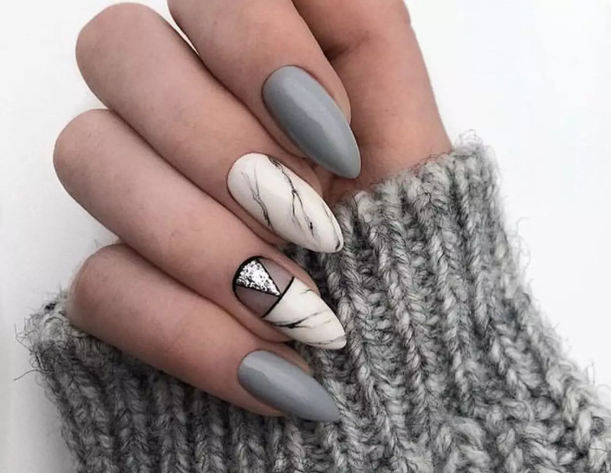 10 κομμάτια Nail Art για να τα πάρετε στη μανικιουρίστα σας 4151_7