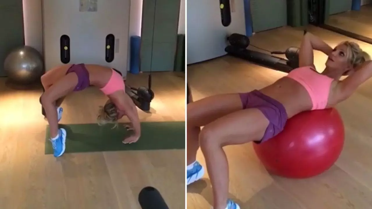 18 fotos de treino de Britney Spears que seu namorado personal trainer está realmente orgulhoso 4249_14