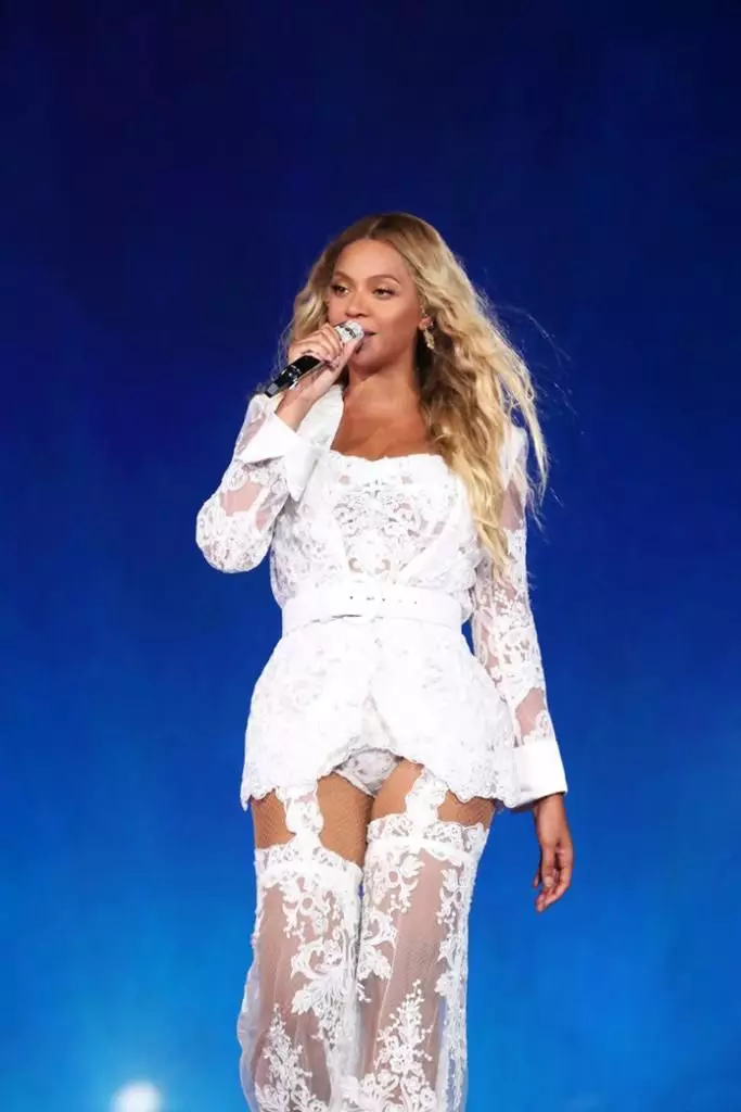 Beyonce को 20 फियरेस्ट स्टेज आउटफिटहरू रैंकिंग 5230_17