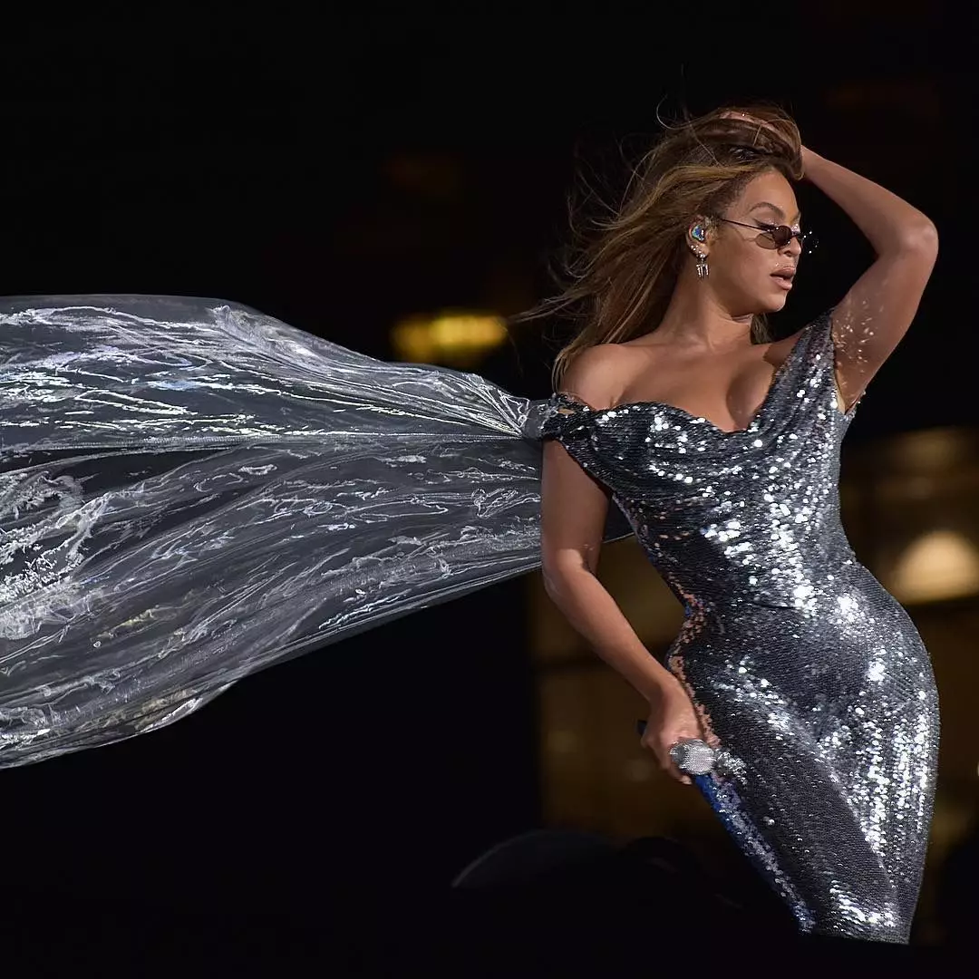 Beyonce को 20 फियरेस्ट स्टेज आउटफिटहरू रैंकिंग 5230_5