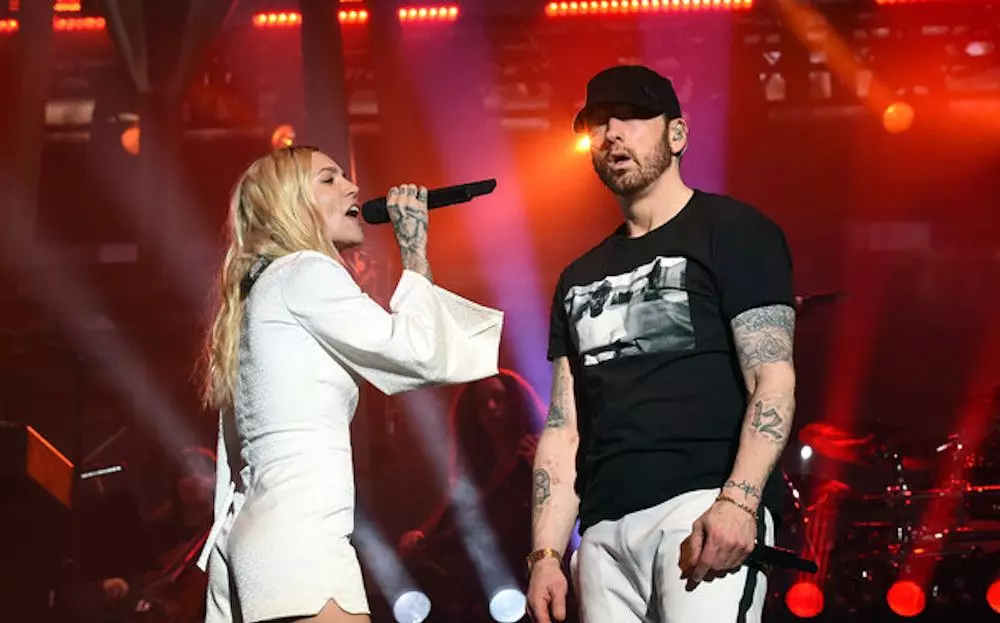 10 bức ảnh của Eminem và những người bạn nữ đáng ngạc nhiên của anh ấy (Và 10 bức ảnh mà anh ấy không yêu thích) 5819_10