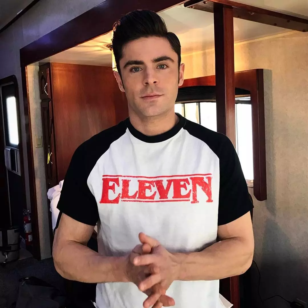 High School Musical To Ted Bundy: 23 Photos of Zac Efron's Evolution to Manhood 6043_24