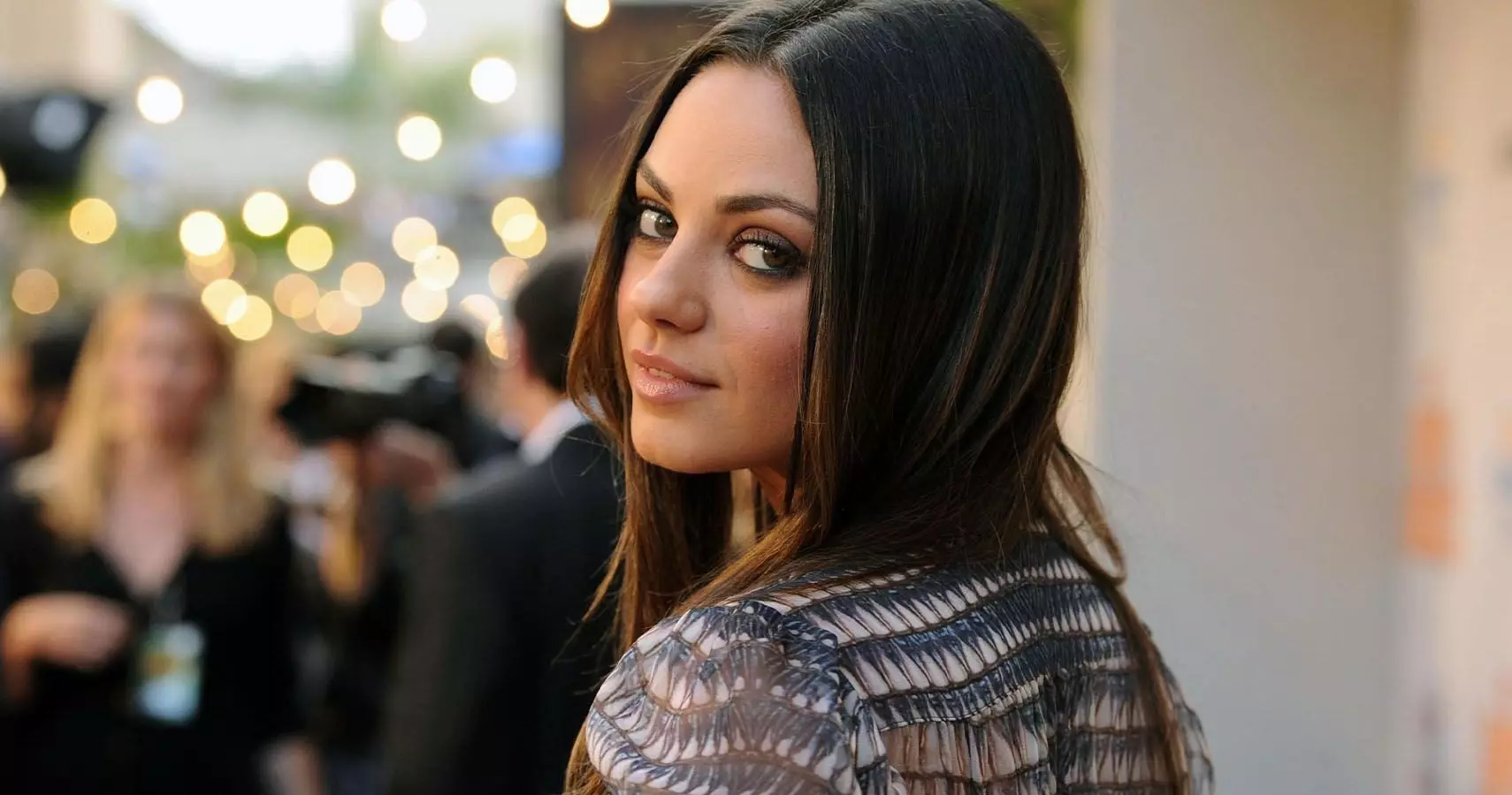 20 overraskende fakta om Mila Kunis' barndom 6283_0