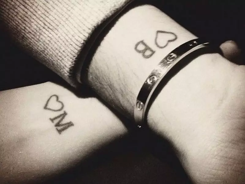 His & Hers: 20 Couples Tattoo na Makakasama ni Boo 6579_11