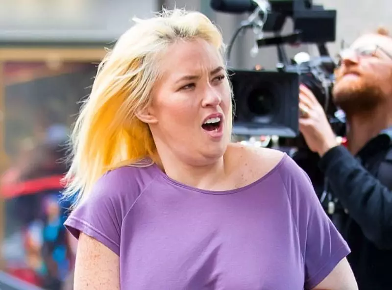 Here Comes Honey Boo Boo: 20 fatti su Mama June nel 2019 6611_16