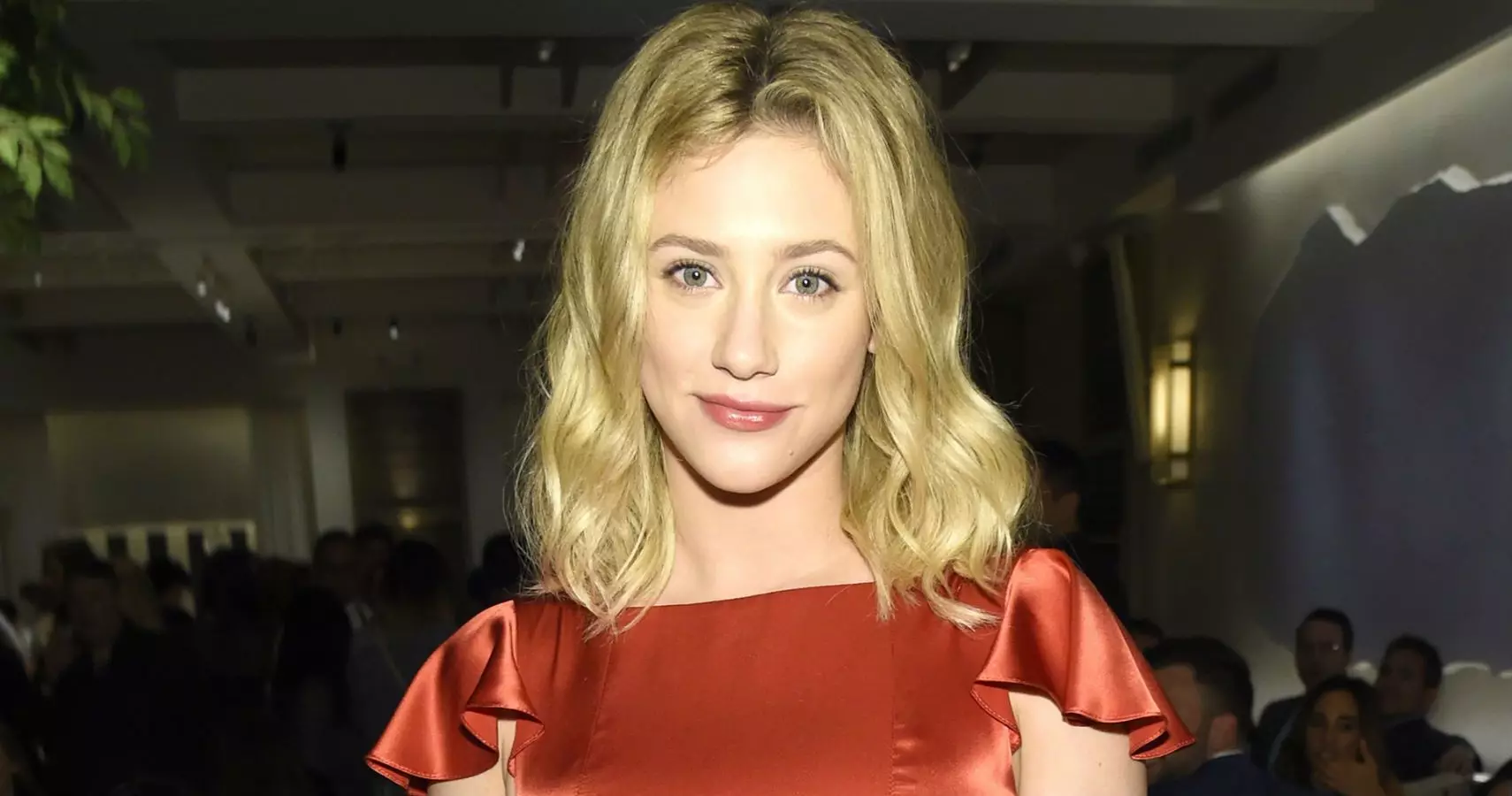 Lili Reinhart Of 'Riverdale' Is NOT Pregnant.com 7290_0