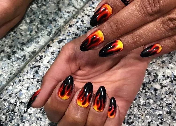 Heino Inonyanya Kuda 2018 Nail Trend Imwe neimwe Zodiac Sign Rocks 8161_3