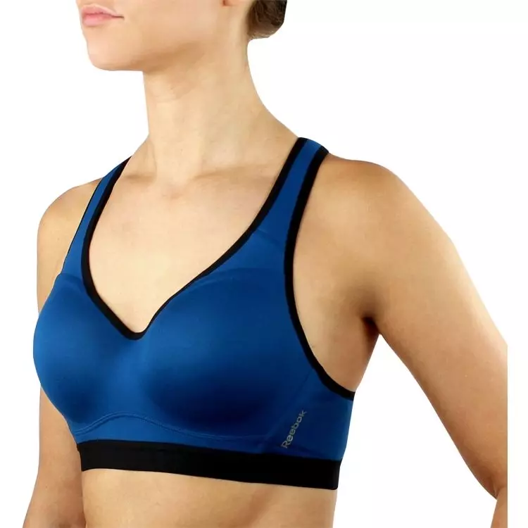 12 Sports Bras Para sa Busty Girls 8457_8