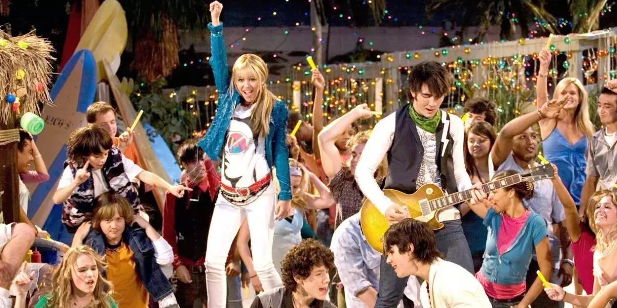 Miley Cyrus: 10 beste Hannah Montana-liedjies, gerangskik 862_3